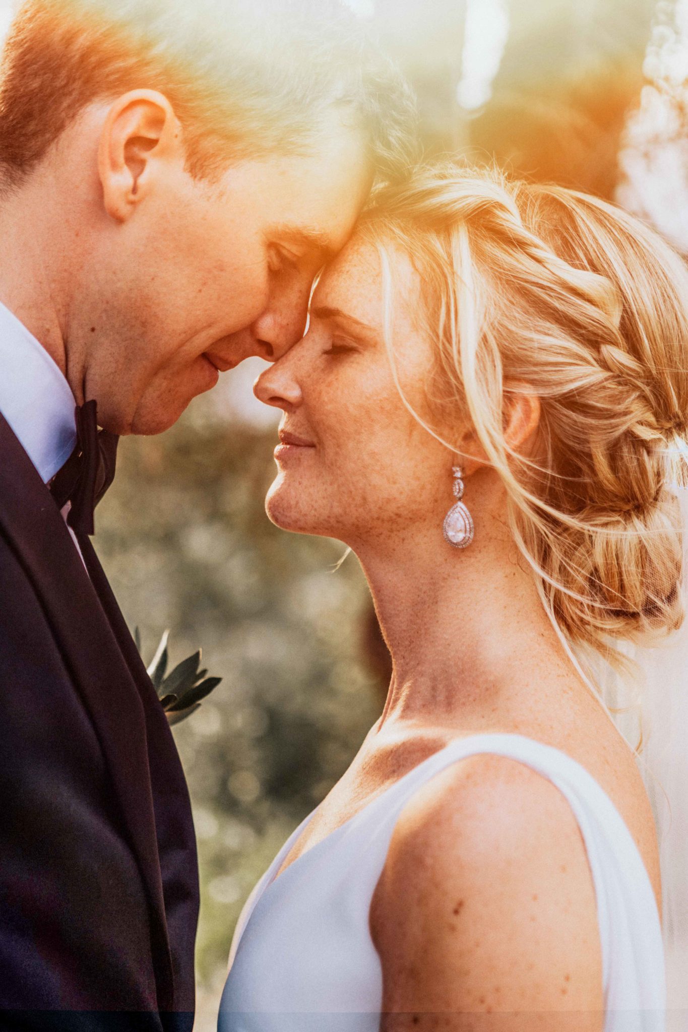 Photos de couple mariage : 14 idées de photos uniques - Studio Balzac